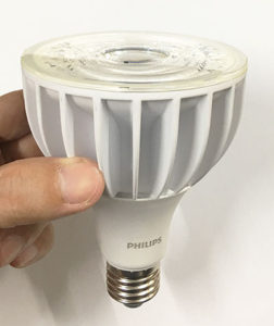 MARKPRO LIGHTING | Philips Mas PAR30 LED 20W 30 3000K 1800lm 25000hrs.