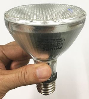Philips CDM-R PAR30 70W 830 30º E27 – MARKPRO LIGHTING
