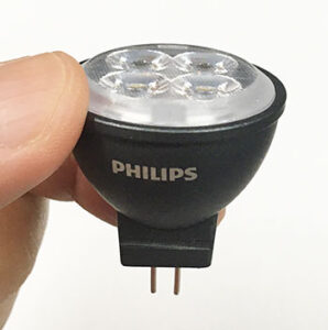 MARKPRO LIGHTING | Philips Master MR11 LED 12V 3.5W 24D 2700K GU4 (4chips)