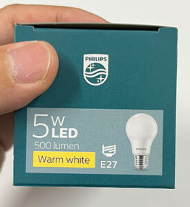 MARKPRO LIGHTING | Philips Essential LED Bulb 5W 3000K warm E27